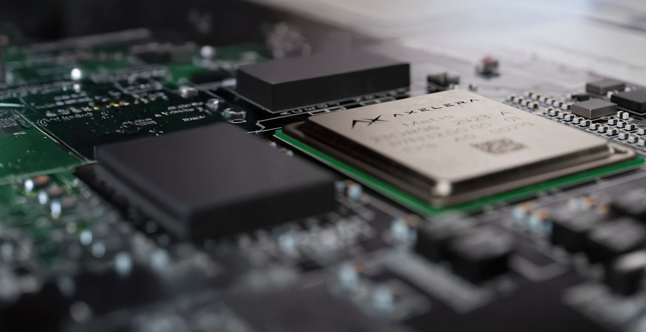 Metis Development System with Arduino | Axelera AI